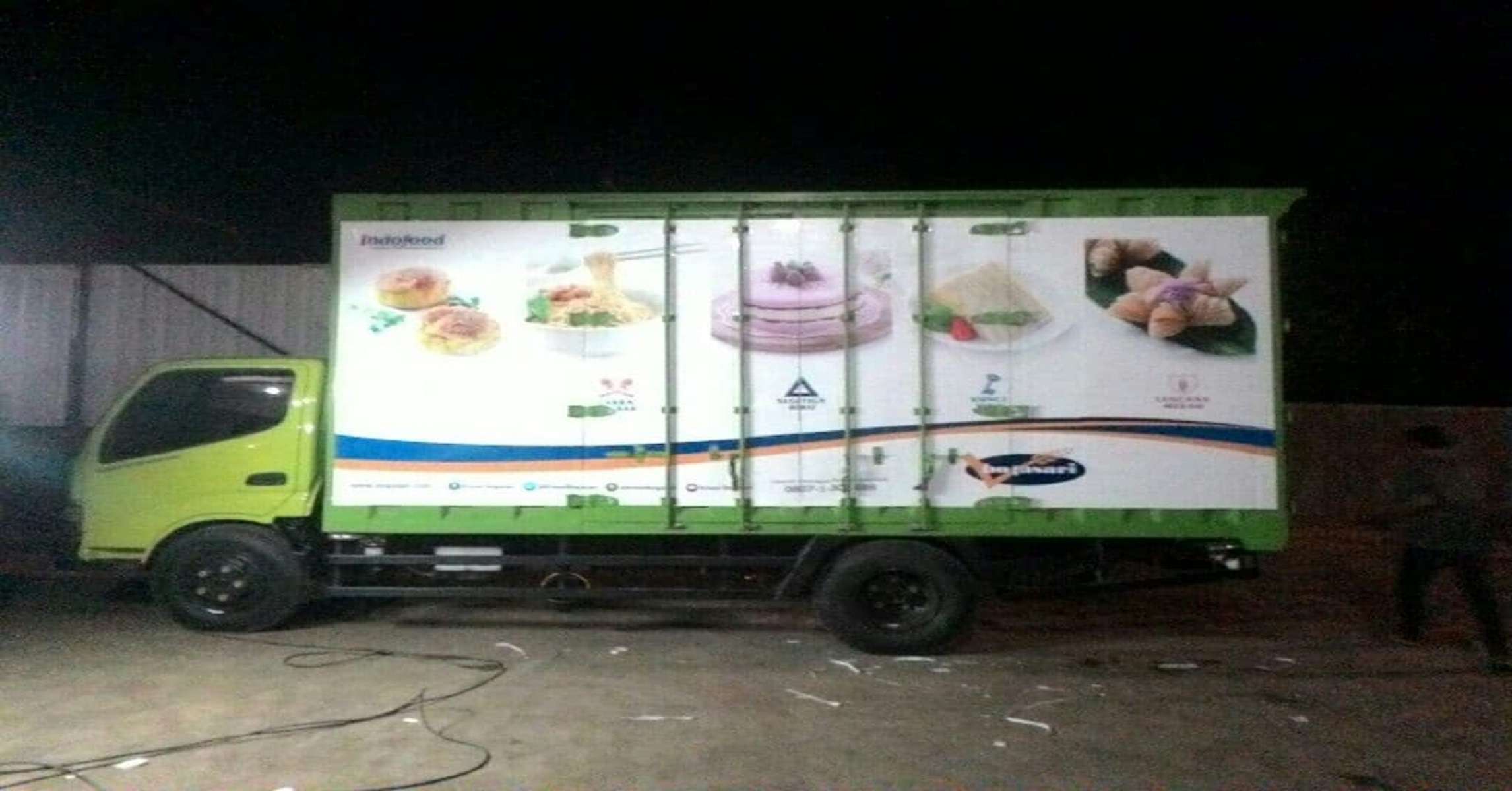 Jasa Pasang Branding Wrapping Mobil Truck Box di Belitung