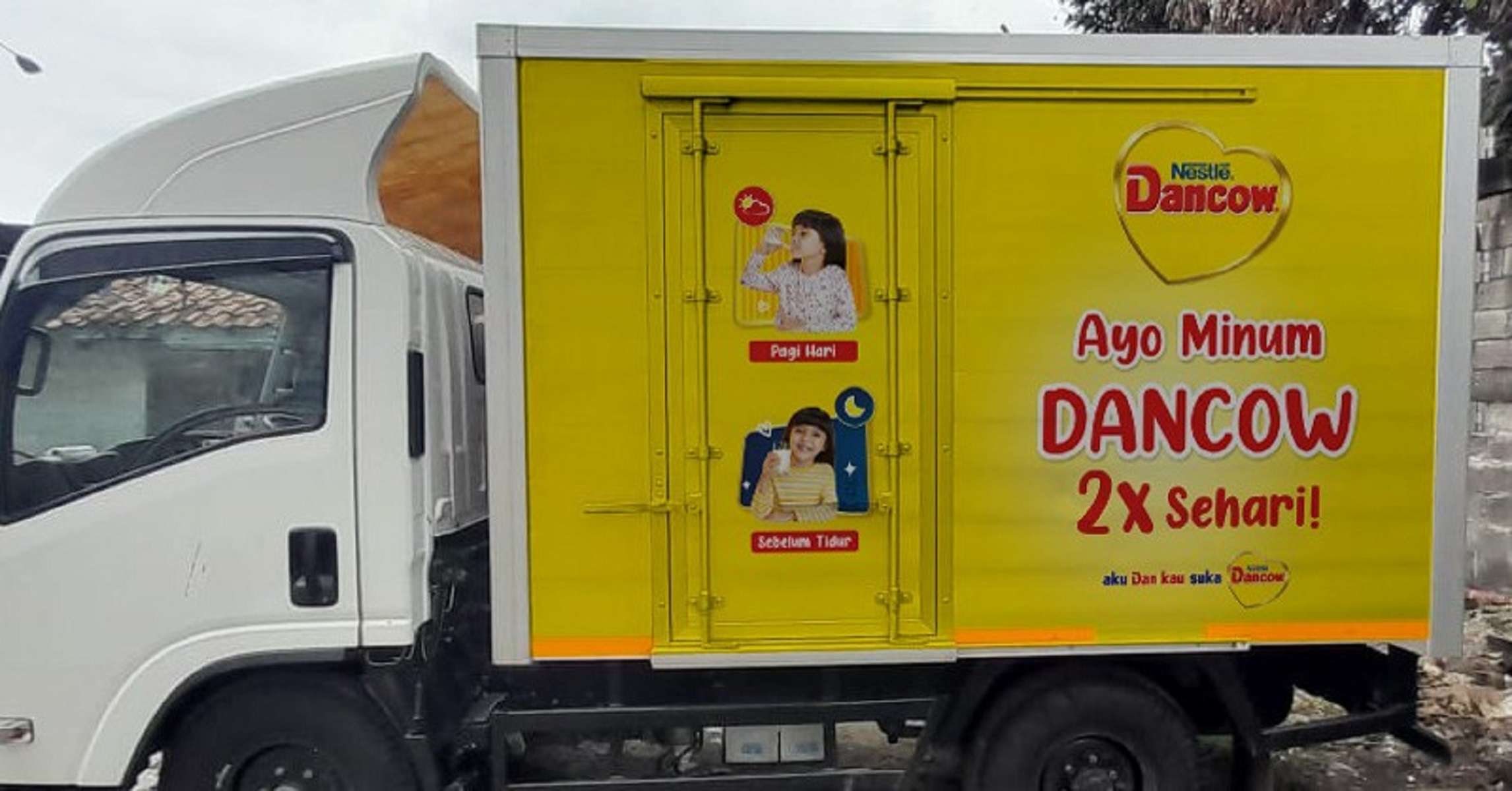 Jasa Pasang Branding Wrapping Mobil Truck Box di Banda Aceh