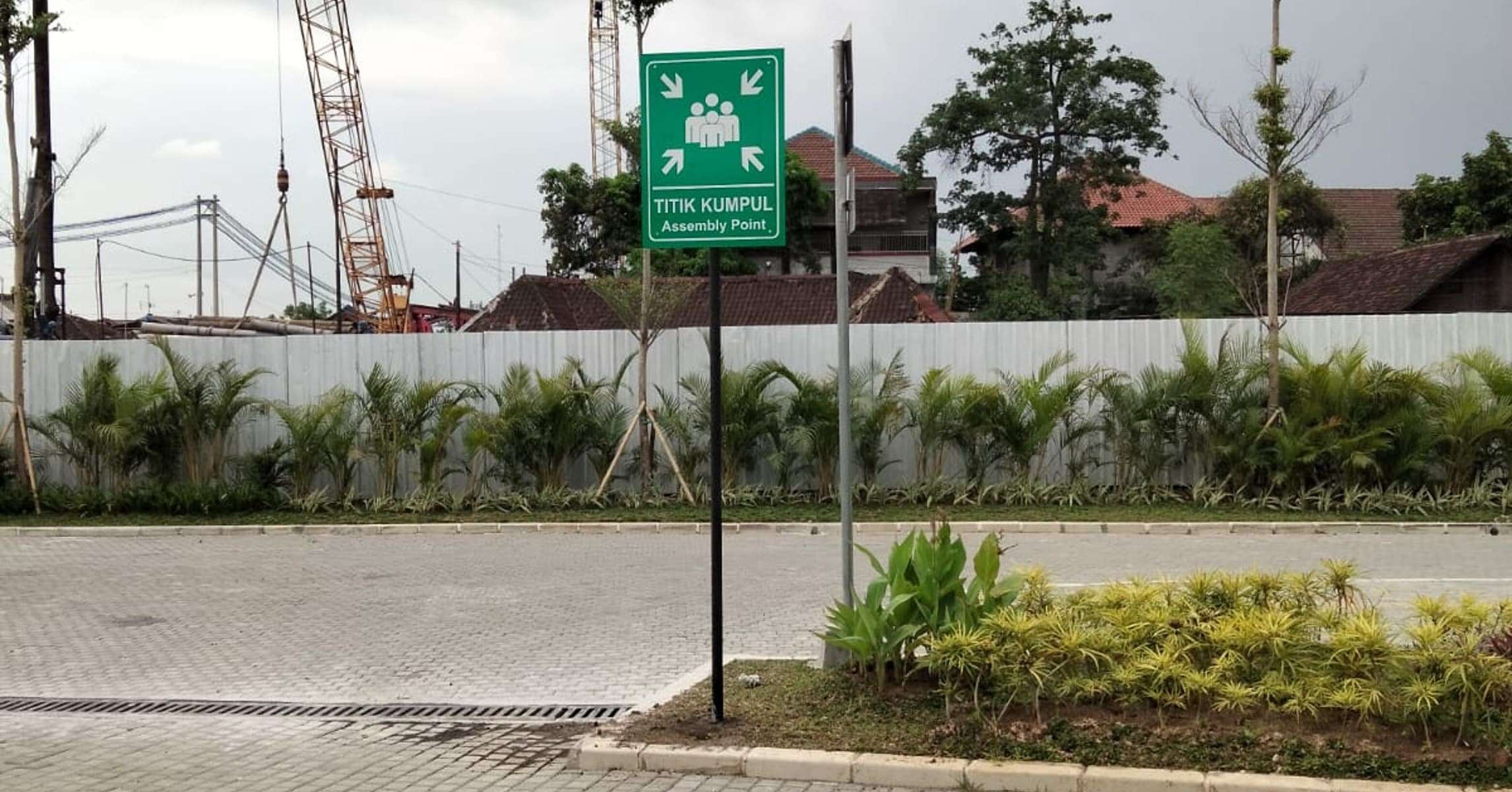 Jasa Reklame Plang Papan Rambu di Kediri Harga Termurah